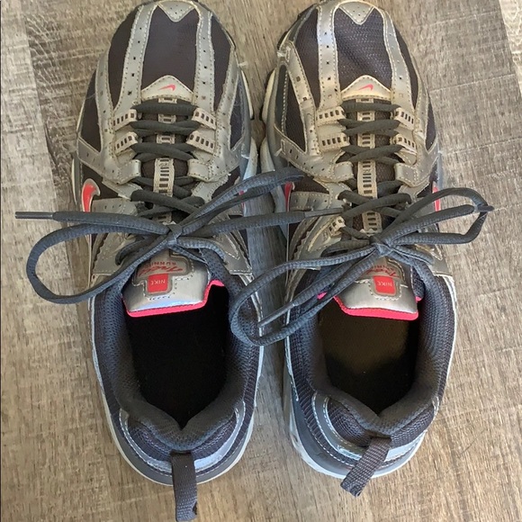 Nike ACG | Shoes | Nike Womens Air Acg Trail Running Alvord Series ...